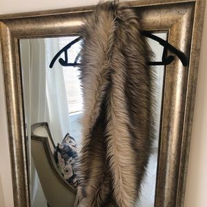 Women Faux Fur Infinity Scarf on Poshmark